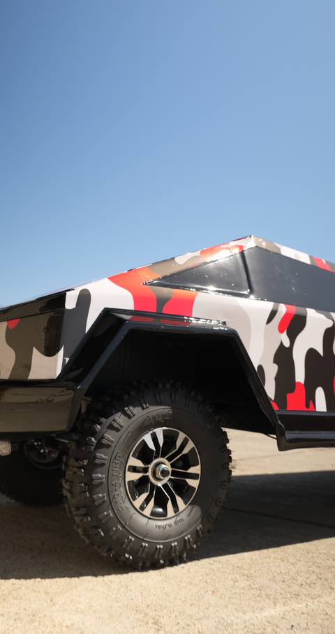 Cybertruck Large Scraperboard – Luxury Electric Skateboard – FreejacNation